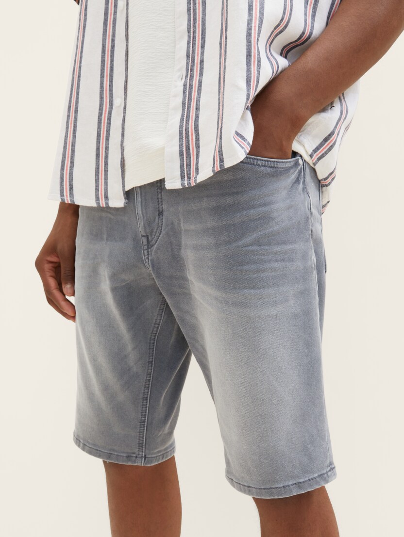 Buy TOM TAILOR Shorts for Men online